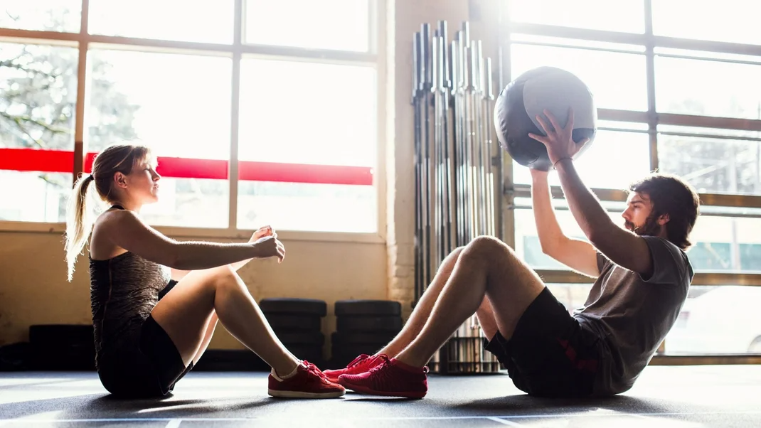 The Partner Ab Workout for Core Strength and Stability - Summer's Fitness